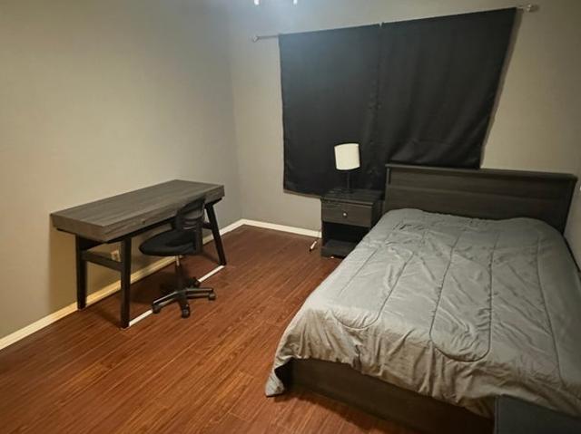 Room for month to month rent