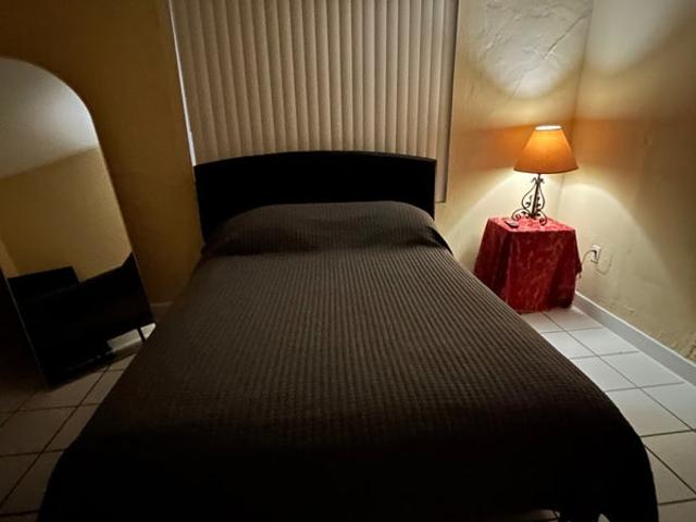 Room for rent Master