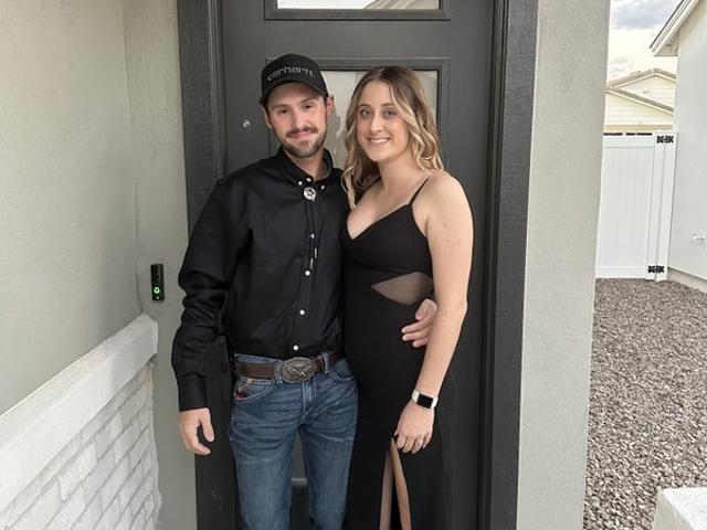 Room for rent! Mesa, close to 202!