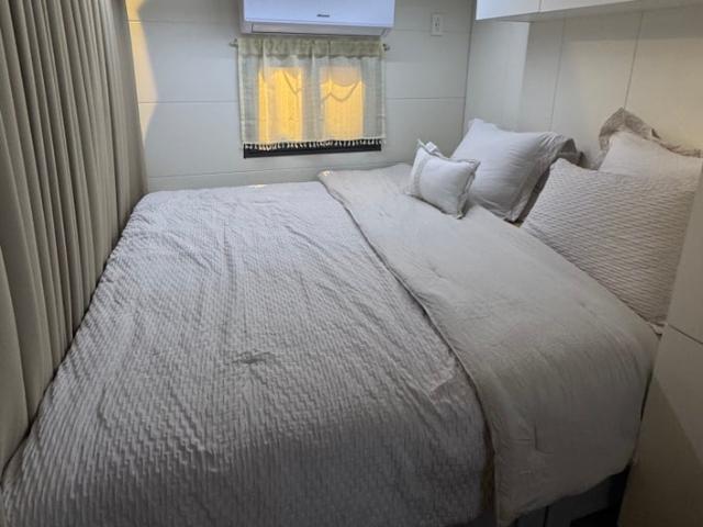 Room for rent Mission Viejo close to UCI/ Irvine