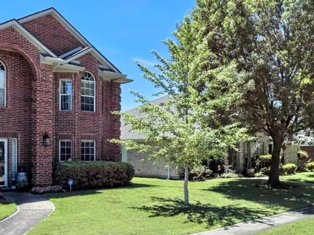 ROOM FOR RENT: Month_to_Month Lease! No Security