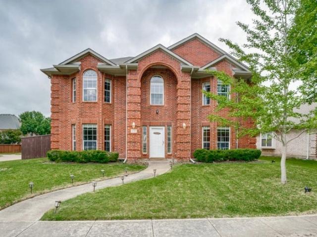 ROOM FOR RENT: Month_to_Month Lease! No Security