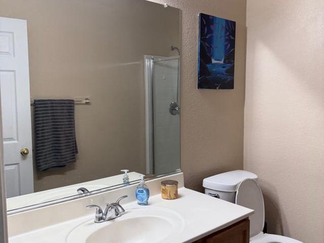Room for Rent Move In Ready!