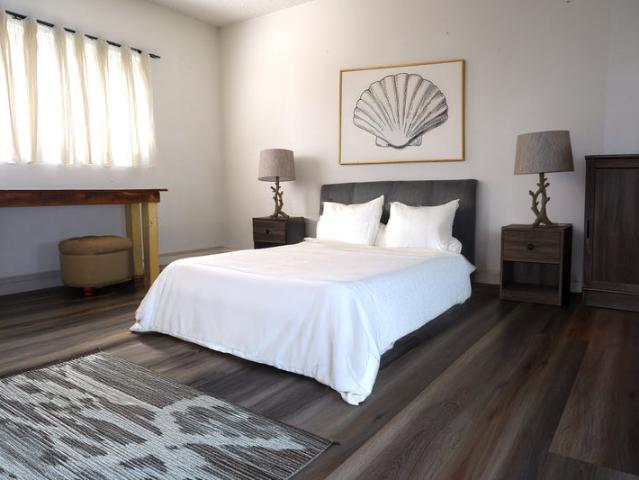 Room for rent near Culver City and Venice