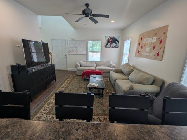 Room for Rent Near UGA_Share with 2 Male Uppercla