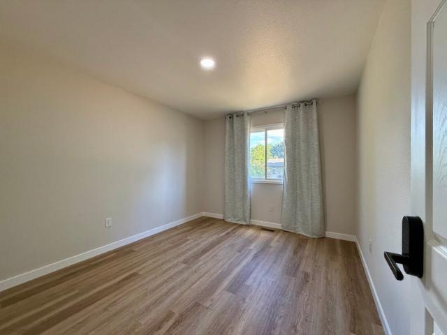 Room for Rent! Newly Renovated Co_Living home! Mo