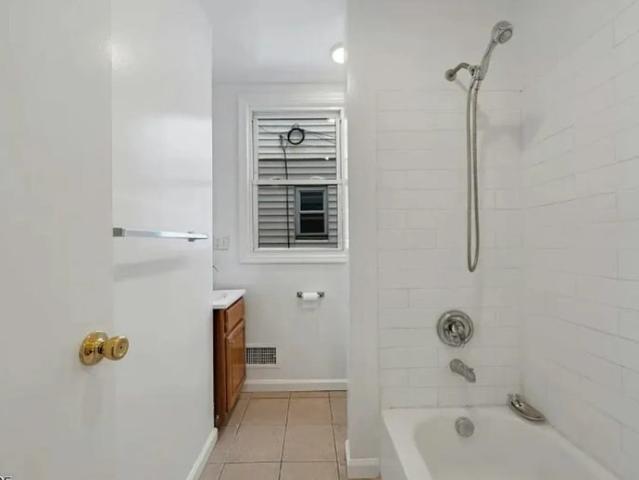 Room for Rent – Newly Renovated Home