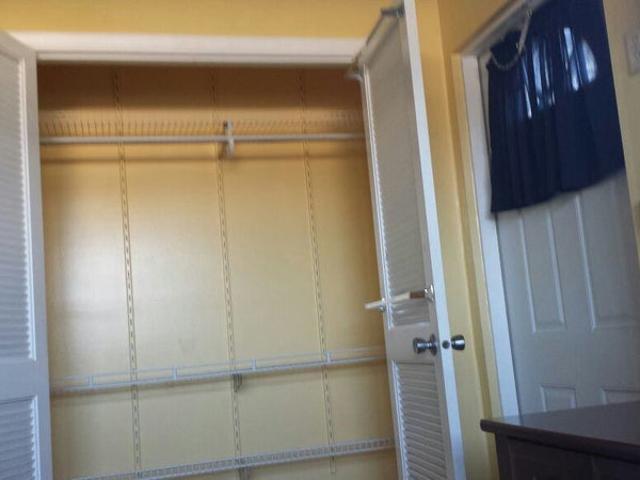 Room for rent own bathroom 1200