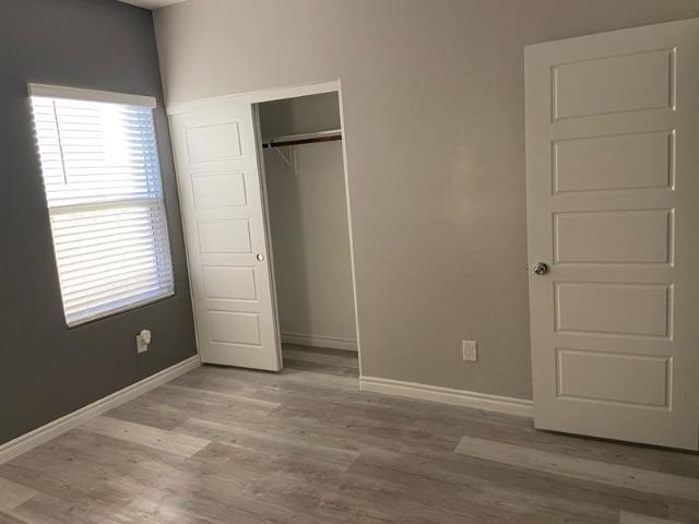 Room for rent available now