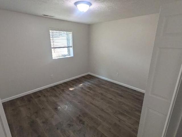 Room for Rent all Utilities included