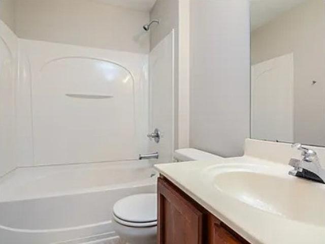 Room for rent all inclusive