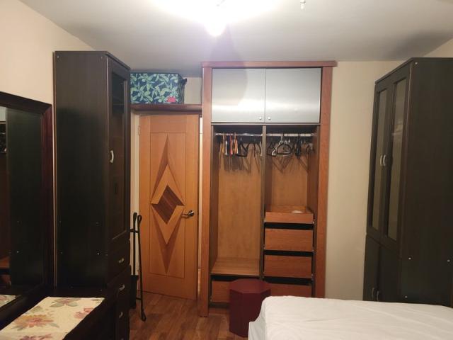 Room for rent by the owner. A flexible lease