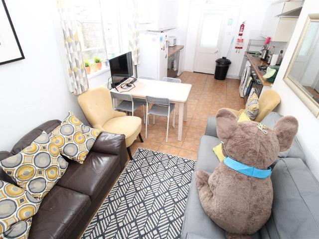 Room For Rent Brook Street, Pontypridd