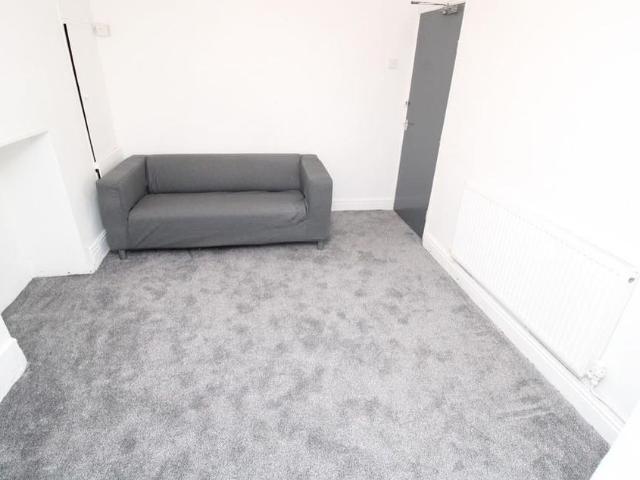 Room For Rent Broadway, Pontypridd