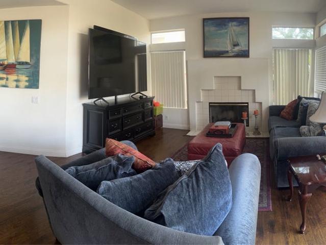 Room for rent central location
