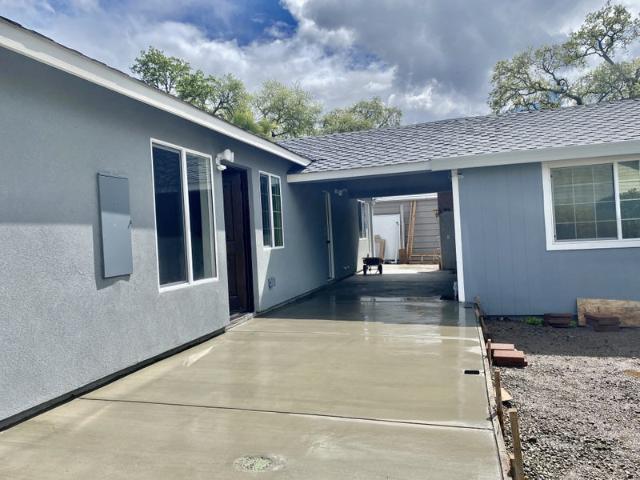 Room for Rent – Clean, Peaceful, Great Location!