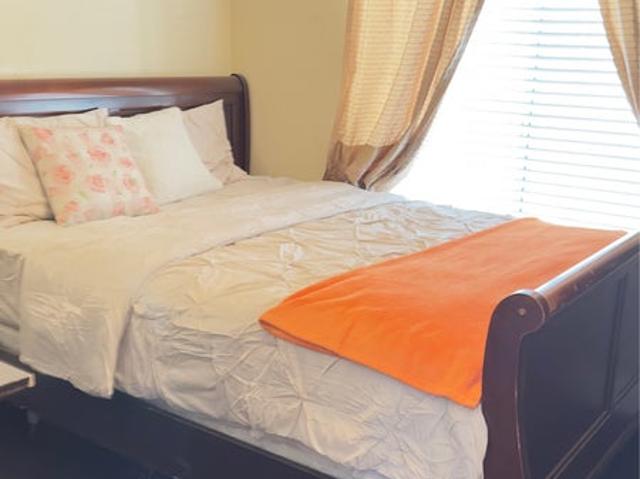 Room for rent close to San Jacinto College