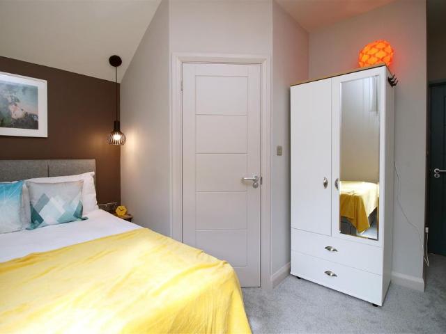 Room For Rent Colum Road, Cardiff