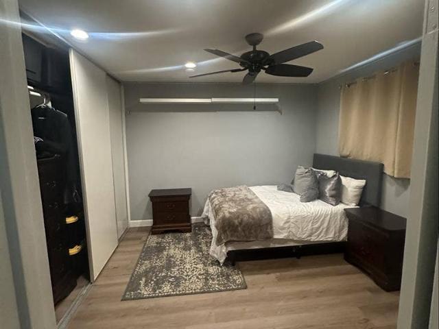 Room for rent Encino female only