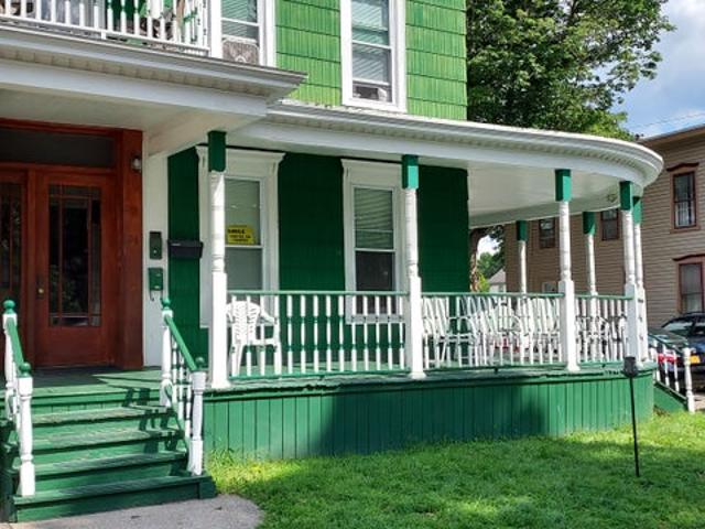room for rent fully furnished