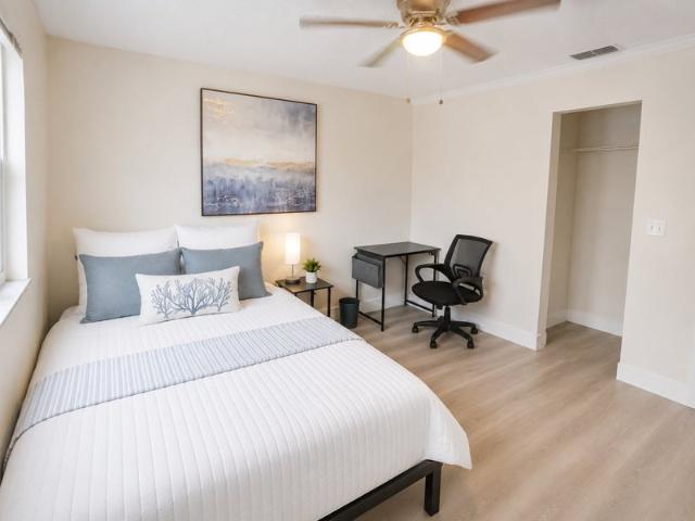 Room for rent furnished ALL utilities included