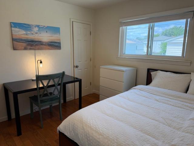 ROOM FOR RENT FURNISHED_All Utilities & Internet