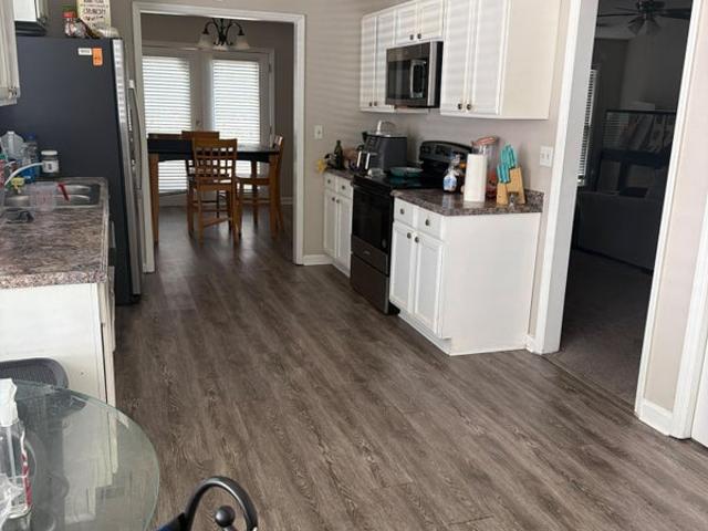 Room for rent furnished or unfurnished