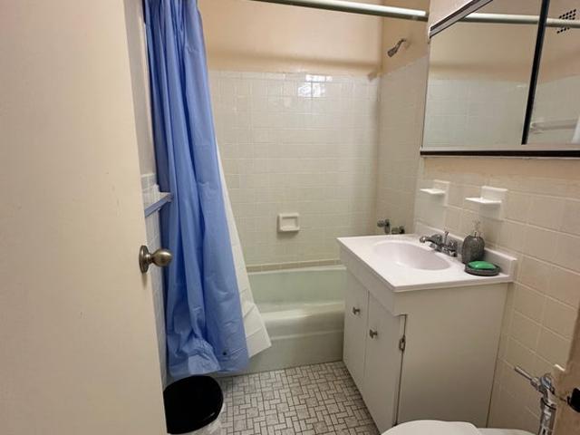 Room for Rent – Flushing, Queens
