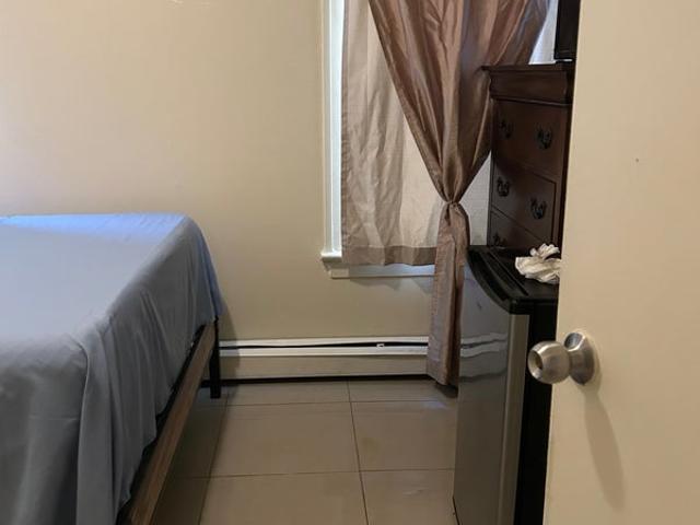 Room for rent for a man