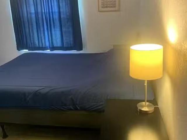 Room for rent for female 12 Sea Gull Dr #NA