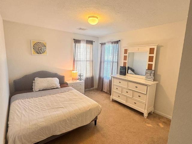 Room for rent for female