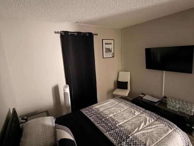 Room for rent / great location / all inclusive