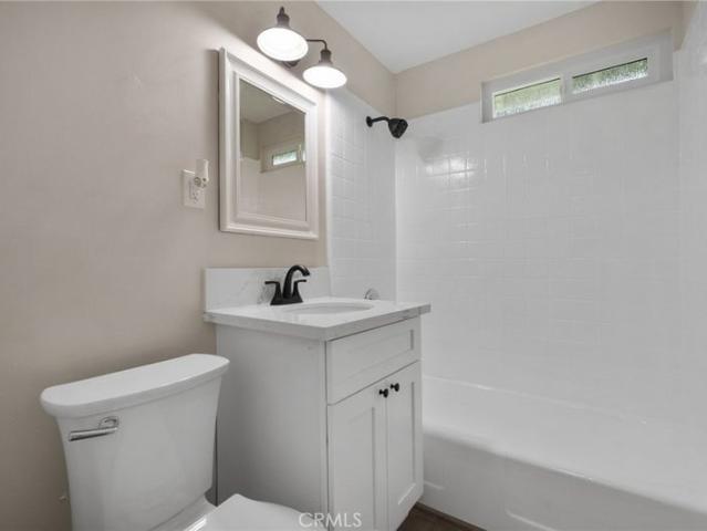 Room for Rent Ideal for Student or Professional