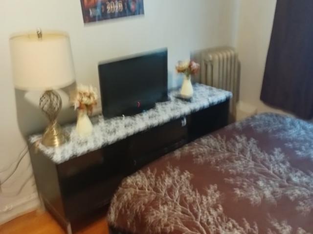 room for rent immediately move in ready