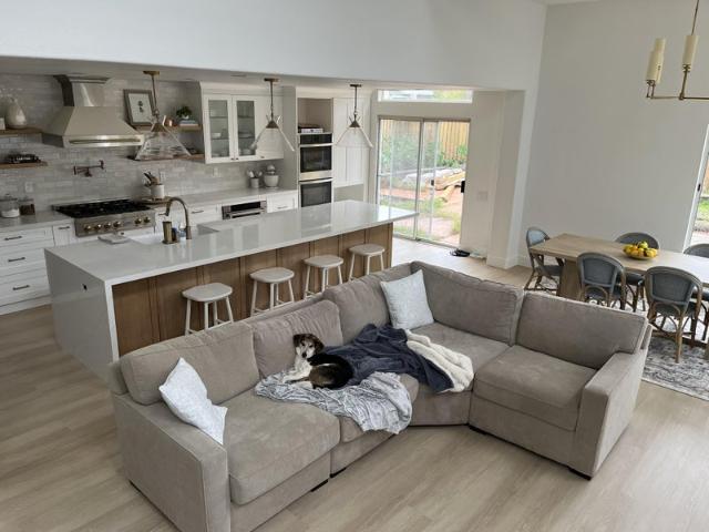 Room for Rent in Marina Bay, Richmond!