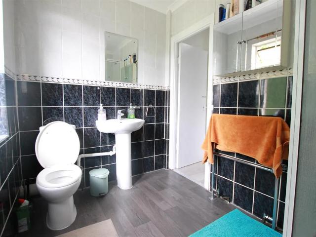 room for rent in Mead Plat, London, London