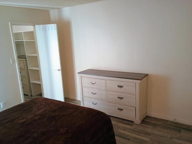 Room for rent in mesa
