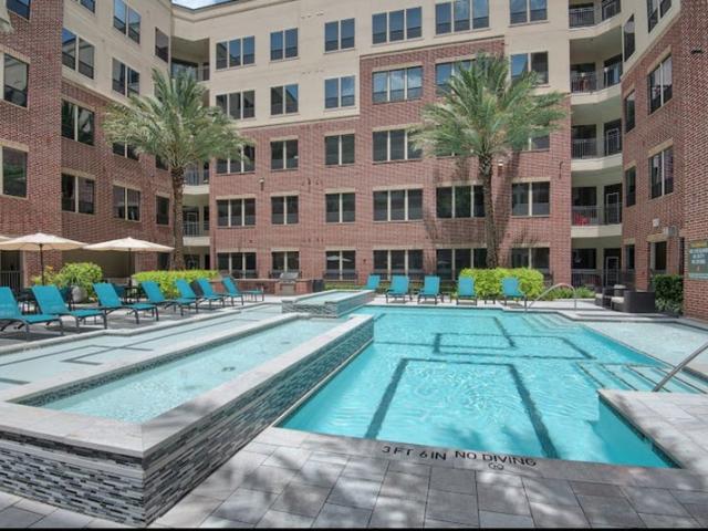 Room for Rent in Midtown