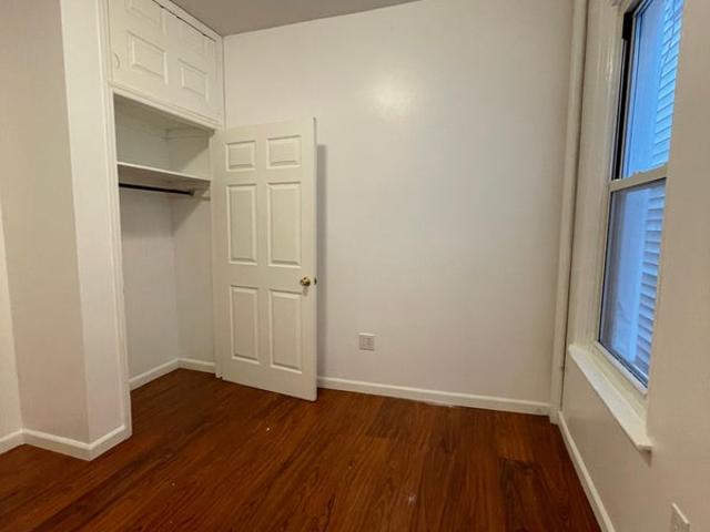 Room for Rent in Morris Park