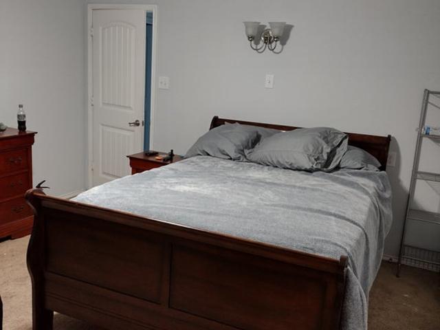 Room for rent in nice clean neighborhood