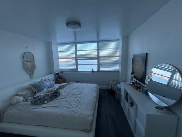 Room for rent in north miami
