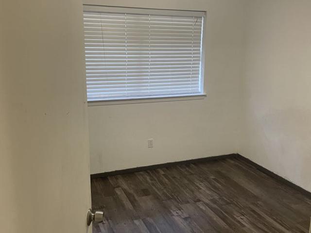 Room For Rent in North Garland