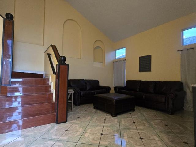 Room for rent in Avondale AZ