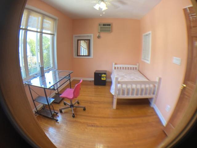 Room for rent in a private House