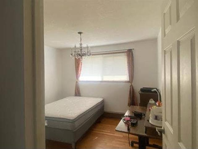 Room for rent in a quiet location