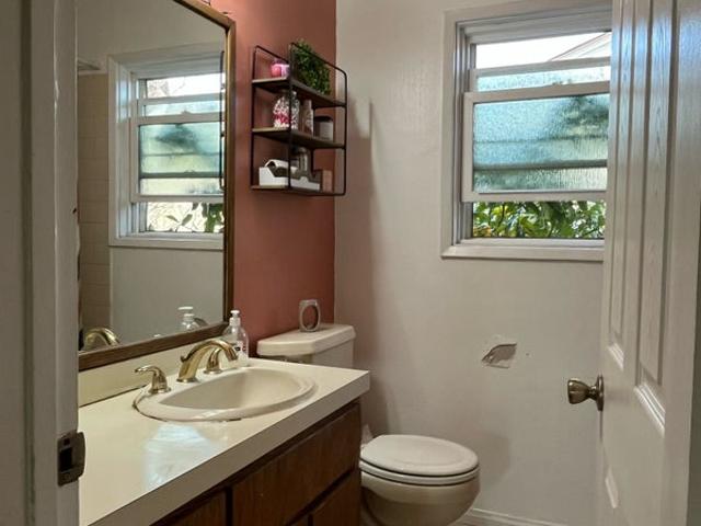 Room for rent in Allied Gardens