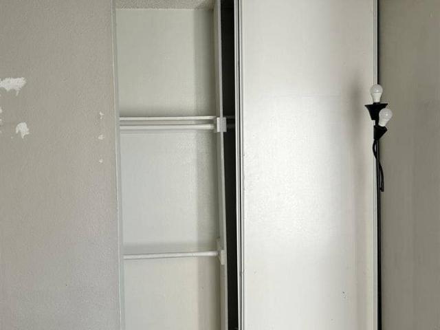 Room for Rent in Apt