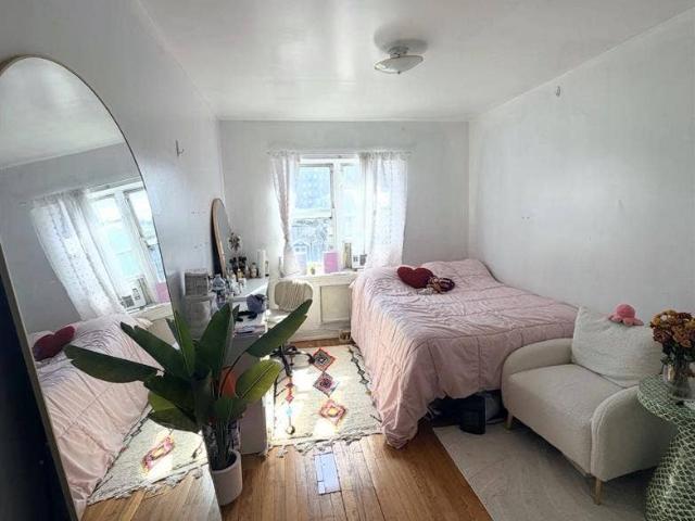 Room for rent in Astoria, Queens