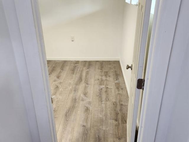 Room for rent in basement