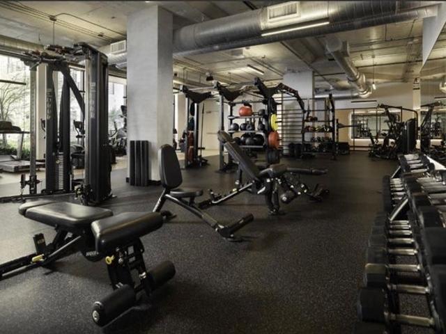 Room for rent in beautiful area with all amenities
